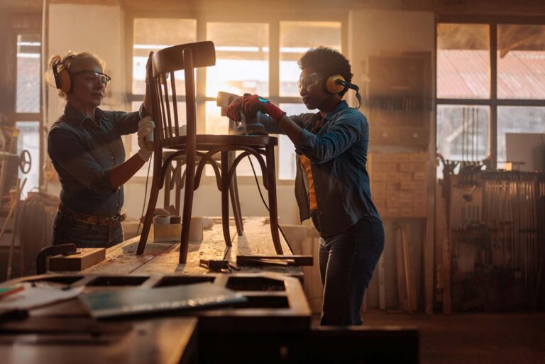 A Guide To Skilled Trades Work In Canada | Moving2Canada